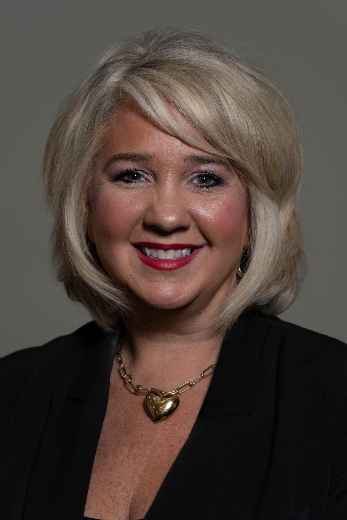 Funeral Director Spotlight: Kimberly Knight - Stuhr Funeral Home
